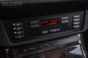Black BMW X5 2005 in Riga, with an engine capacity of 3.00 L and mileage of 316 thousand km for 4950 €, photo 22 on AUTOMOTO.COM.LV
