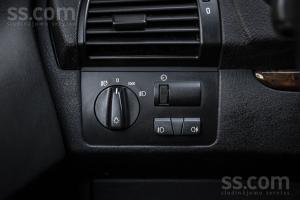 Black BMW X5 2005 in Riga, with an engine capacity of 3.00 L and mileage of 316 thousand km for 4950 €, photo 25 on AUTOMOTO.COM.LV