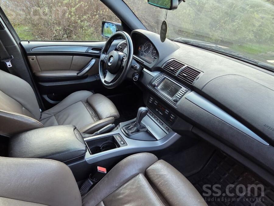 Черный БМВ Х5 2005 в Рига, объемом двигателя 3.00 л и пробегом 548 тыс. км за 2990 €, фото 9 на AUTOMOTO.COM.LV