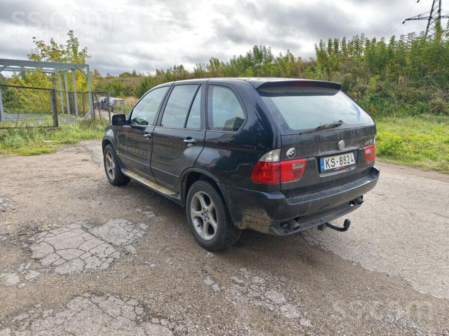 Черный БМВ Х5 2005 в Елгава, объемом двигателя 3.00 л и пробегом 300 тыс. км за 2900 €, фото 5 на AUTOMOTO.COM.LV