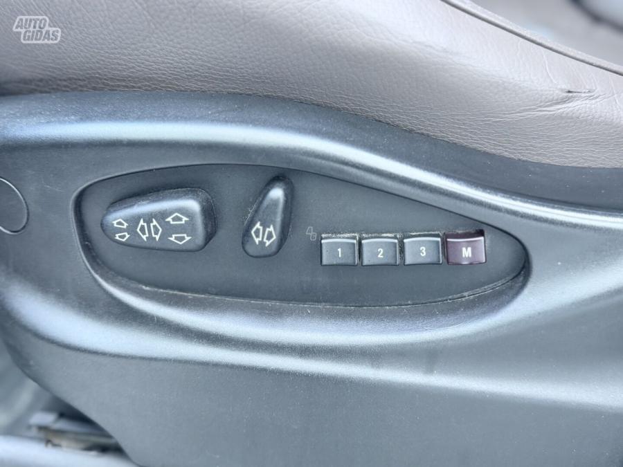Melns BMW X5 2005 Viļņa, ar dzinēja tilpumu 3.00 L un nobraukumu 340 tūkst. km par 4700 €, foto 13 vietnē AUTOMOTO.COM.LV