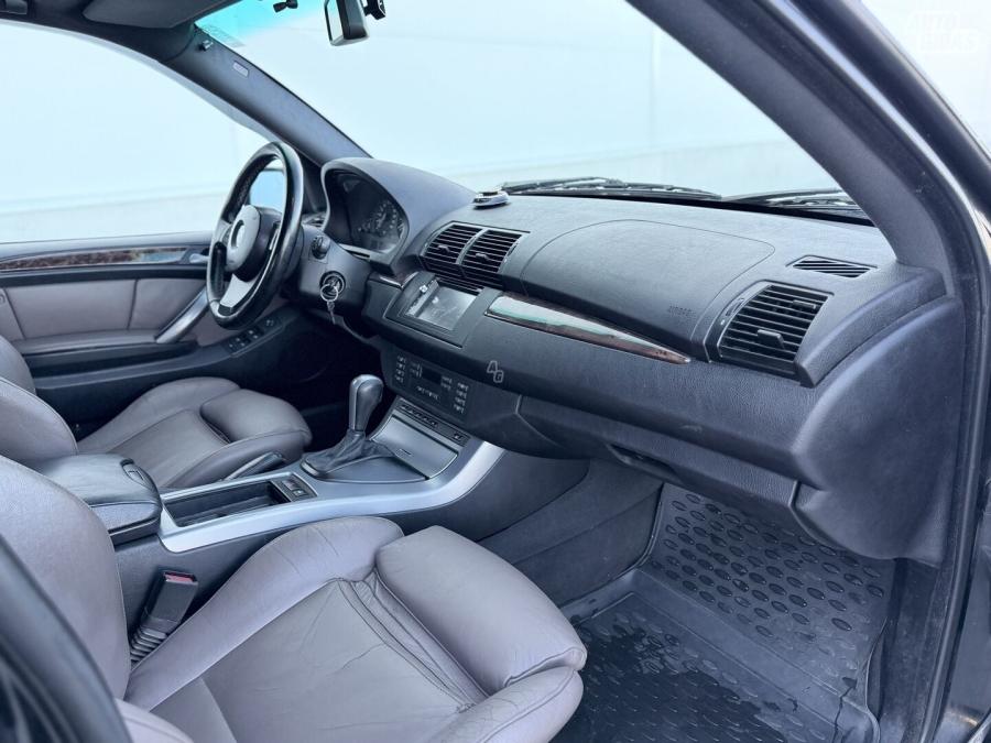 Melns BMW X5 2005 Viļņa, ar dzinēja tilpumu 3.00 L un nobraukumu 340 tūkst. km par 4700 €, foto 19 vietnē AUTOMOTO.COM.LV