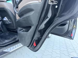 Melns BMW X5 2005 Viļņa, ar dzinēja tilpumu 3.00 L un nobraukumu 340 tūkst. km par 4700 €, foto 22 vietnē AUTOMOTO.COM.LV