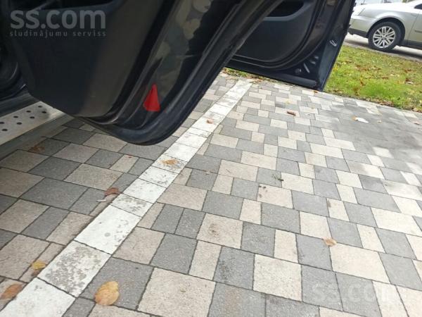 Черный БМВ Х5 2005 в Елгава, объемом двигателя 3.00 л и пробегом 351 тыс. км за 4000 €, фото 11 на AUTOMOTO.COM.LV