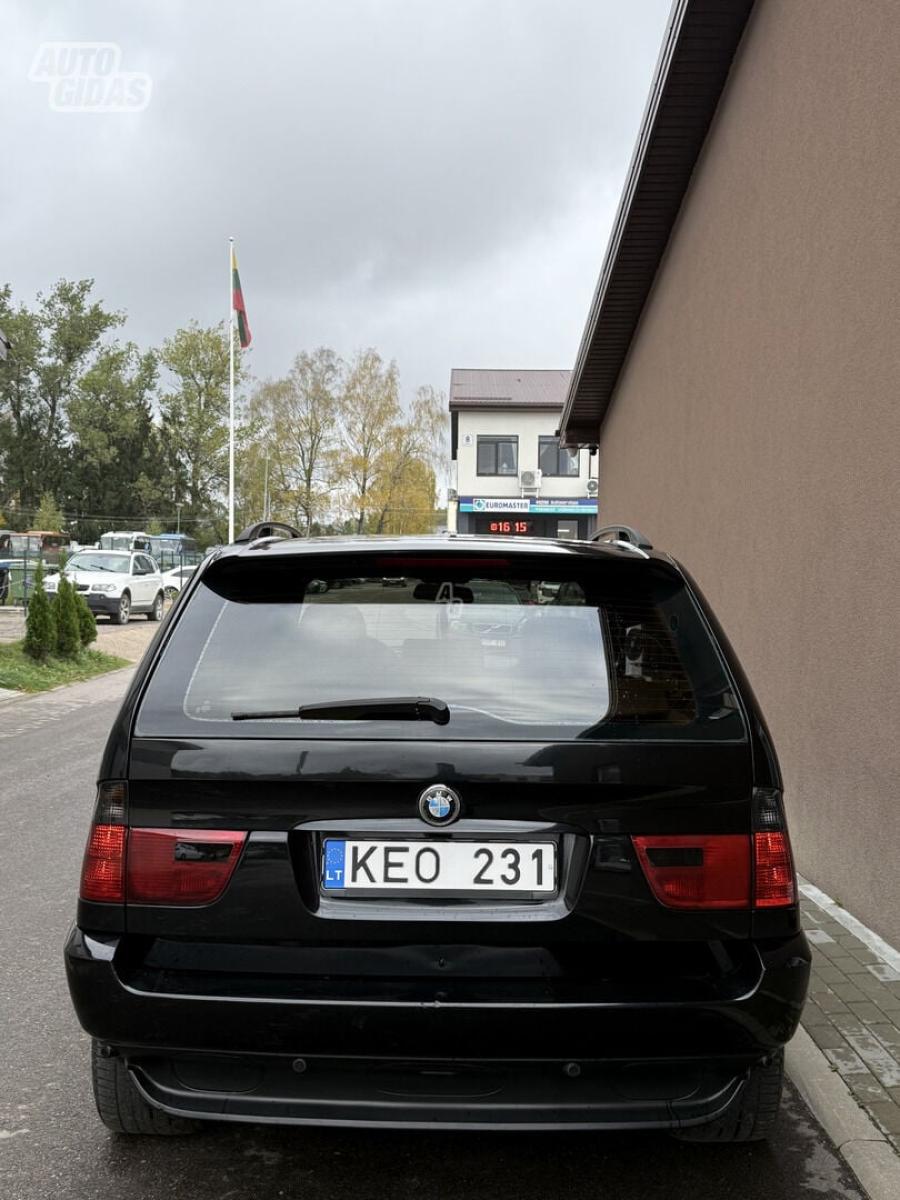 Black BMW X5 2005 in Vilnius, with an engine capacity of 3.00 L and mileage of 450 thousand km for 4500 €, photo 3 on AUTOMOTO.COM.LV