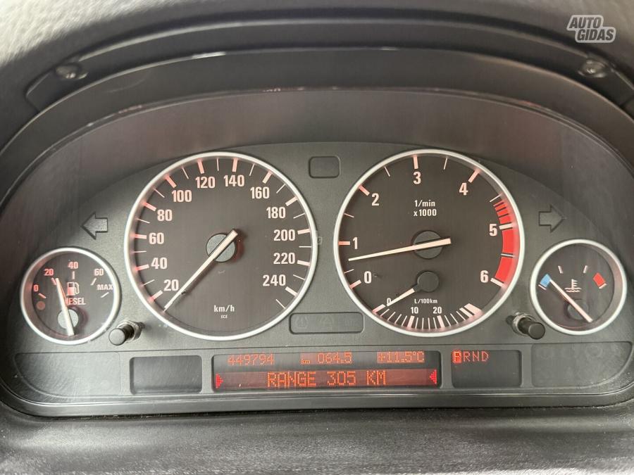 Black BMW X5 2005 in Vilnius, with an engine capacity of 3.00 L and mileage of 450 thousand km for 4500 €, photo 7 on AUTOMOTO.COM.LV