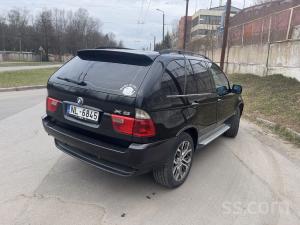 Melns BMW X5 2006 Rīga, ar dzinēja tilpumu 3.00 L un nobraukumu 287 tūkst. km par 5500 €, foto 3 vietnē AUTOMOTO.COM.LV
