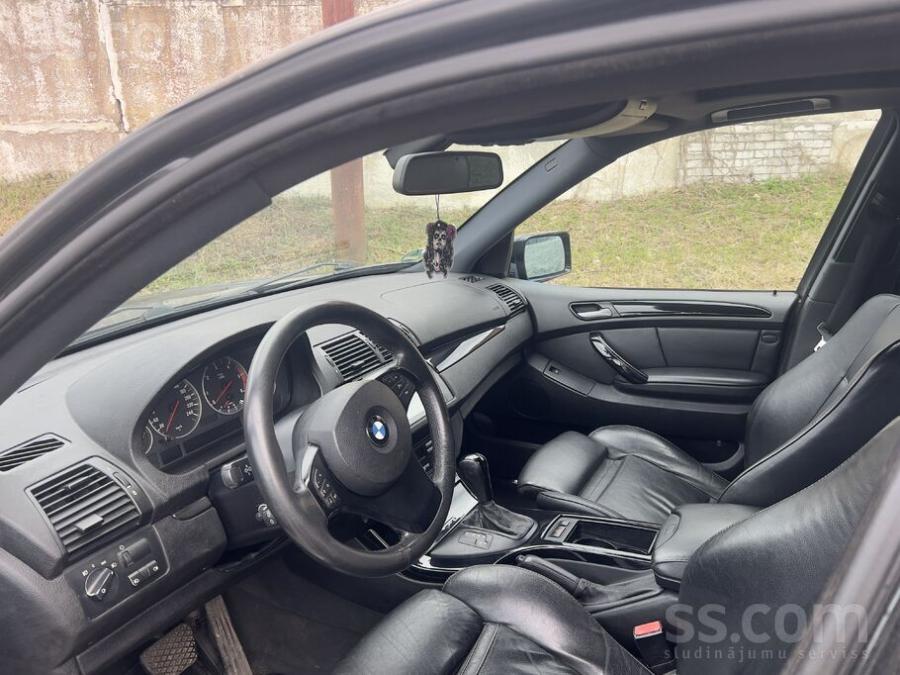Melns BMW X5 2006 Rīga, ar dzinēja tilpumu 3.00 L un nobraukumu 287 tūkst. km par 5500 €, foto 5 vietnē AUTOMOTO.COM.LV