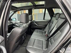 Melns BMW X5 2006 Rīga, ar dzinēja tilpumu 3.00 L un nobraukumu 317 tūkst. km par 6590 €, foto 14 vietnē AUTOMOTO.COM.LV