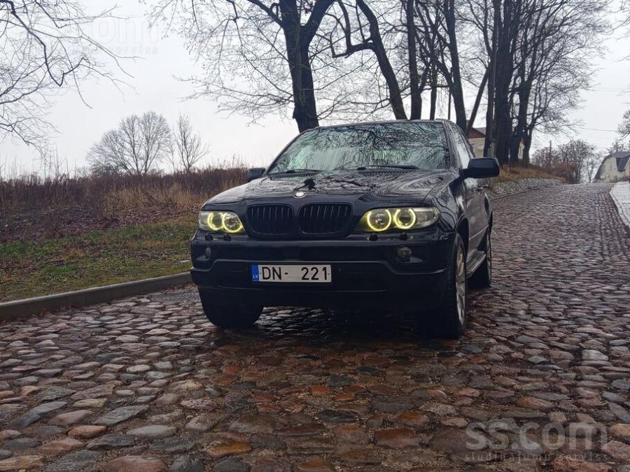 Black BMW X5 2006 in Rezekne, with an engine capacity of 3.00 L and mileage of 380 thousand km for 7500 €, photo 1 on AUTOMOTO.COM.LV