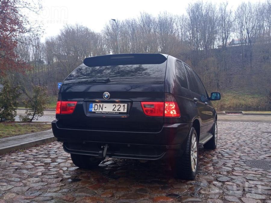 Black BMW X5 2006 in Rezekne, with an engine capacity of 3.00 L and mileage of 380 thousand km for 7500 €, photo 3 on AUTOMOTO.COM.LV