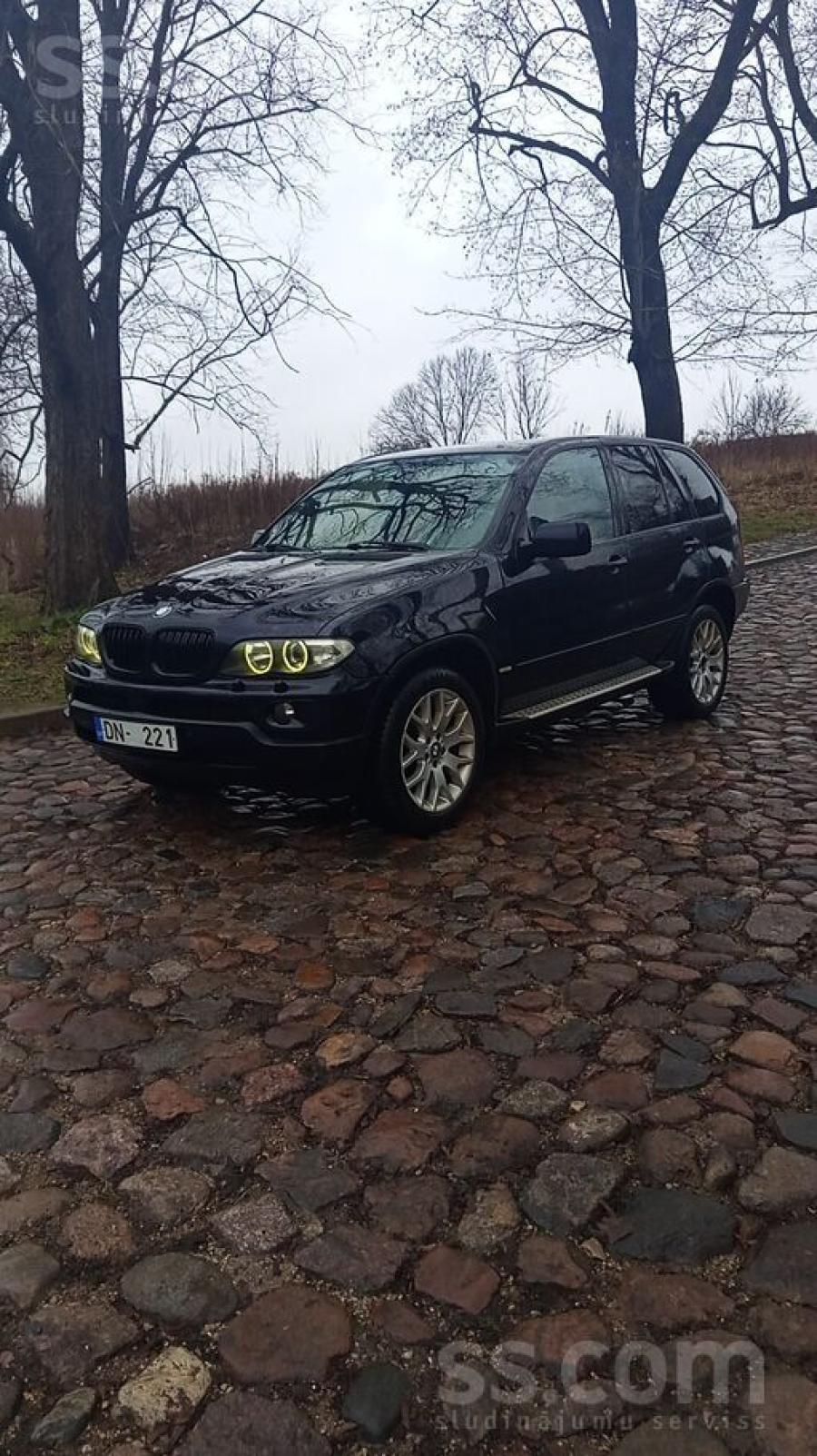 Black BMW X5 2006 in Rezekne, with an engine capacity of 3.00 L and mileage of 380 thousand km for 7500 €, photo 4 on AUTOMOTO.COM.LV