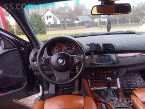 Black BMW X5 2006 in Rezekne, with an engine capacity of 3.00 L and mileage of 380 thousand km for 7500 €, photo 9 on AUTOMOTO.COM.LV