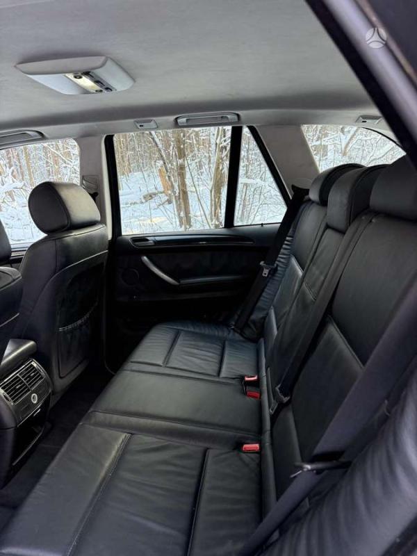 Melns BMW X5 2006 Viļņa, ar dzinēja tilpumu 3.00 L un nobraukumu 288 tūkst. km par 4900 €, foto 10 vietnē AUTOMOTO.COM.LV