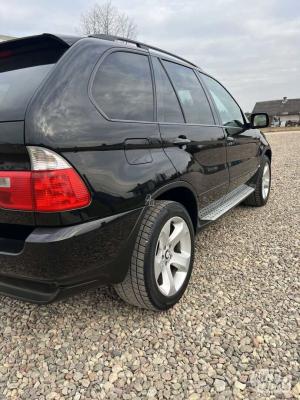 Melns BMW X5 2006 Viļņa, ar dzinēja tilpumu 3.00 L un nobraukumu 306 tūkst. km par 6900 €, foto 3 vietnē AUTOMOTO.COM.LV