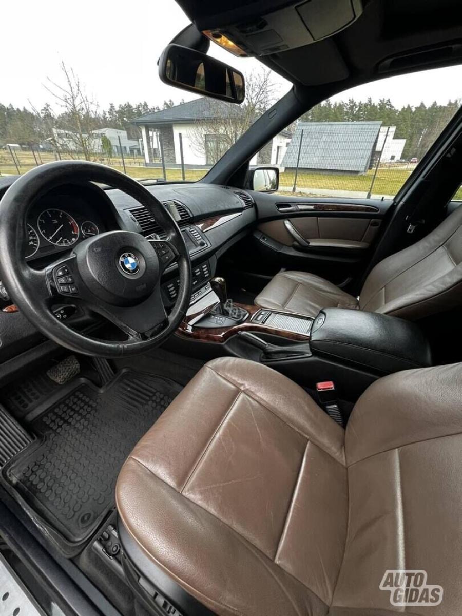 Melns BMW X5 2006 Viļņa, ar dzinēja tilpumu 3.00 L un nobraukumu 306 tūkst. km par 6900 €, foto 19 vietnē AUTOMOTO.COM.LV