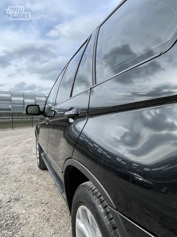 Melns BMW X5 2006 Marijampole, ar dzinēja tilpumu 3.00 L un nobraukumu 380 tūkst. km par 4600 €, foto 7 vietnē AUTOMOTO.COM.LV