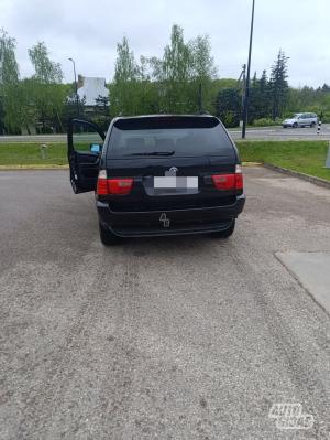 Melns BMW X5 2006 Alīta, ar dzinēja tilpumu 3.00 L un nobraukumu 351 tūkst. km par 6750 €, foto 3 vietnē AUTOMOTO.COM.LV