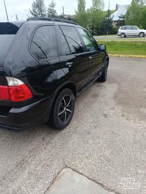 Melns BMW X5 2006 Alīta, ar dzinēja tilpumu 3.00 L un nobraukumu 351 tūkst. km par 6750 €, foto 5 vietnē AUTOMOTO.COM.LV