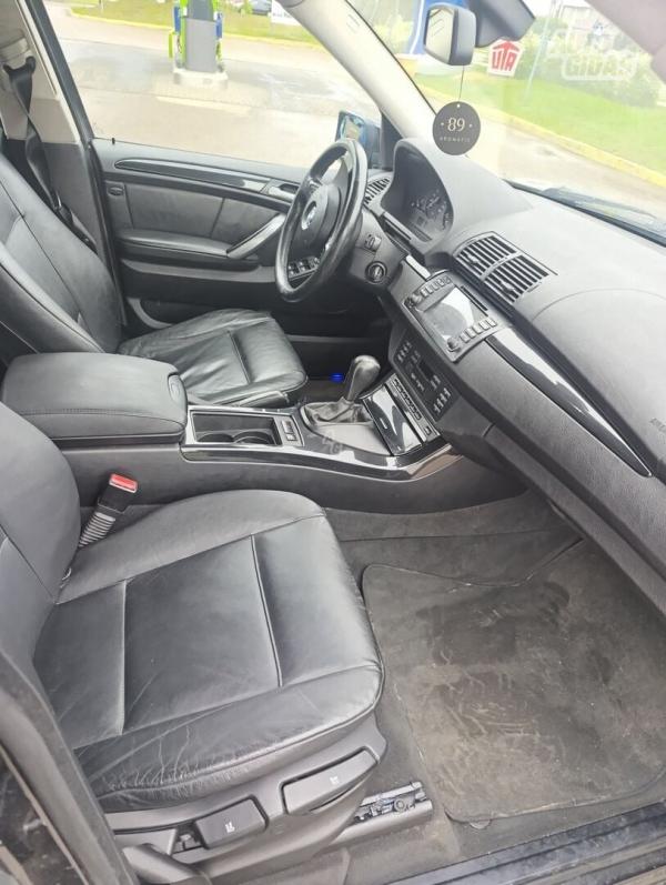 Black BMW X5 2006 in Alytus, with an engine capacity of 3.00 L and mileage of 351 thousand km for 6750 €, photo 8 on AUTOMOTO.COM.LV