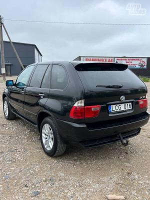 Black BMW X5 2006 in Marijampole, with an engine capacity of 3.00 L and mileage of 350 thousand km for 4500 €, photo 7 on AUTOMOTO.COM.LV