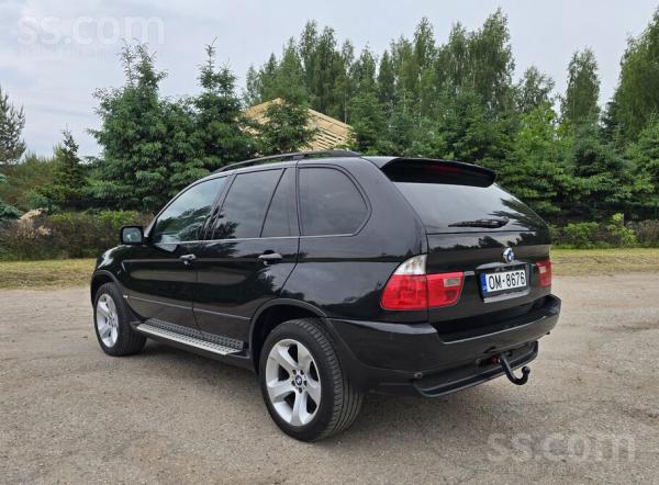 Black BMW X5 2006 in Jelgava, with an engine capacity of 3.00 L and mileage of 187 thousand km for 6900 €, photo 3 on AUTOMOTO.COM.LV