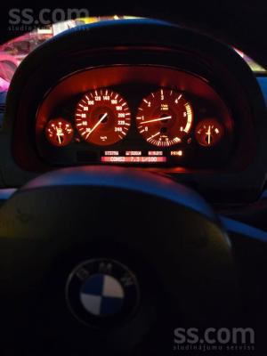 Melns BMW X5 2006 Daugavpils, ar dzinēja tilpumu 3.00 L un nobraukumu 174 tūkst. km par 10300 €, foto 10 vietnē AUTOMOTO.COM.LV