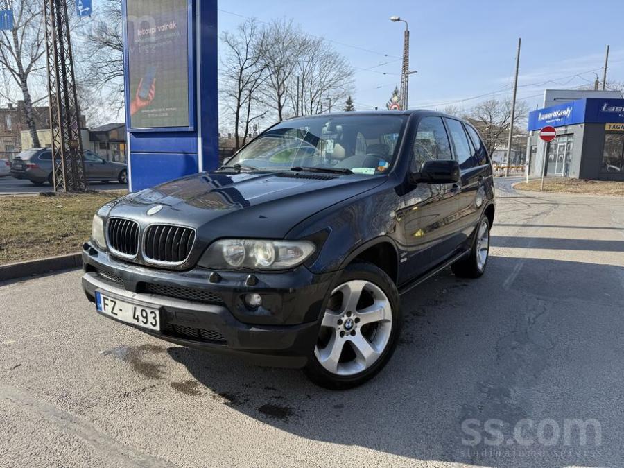 Black BMW X5 2006 in Riga, with an engine capacity of 3.00 L and mileage of 347 thousand km for 4100 €, photo 1 on AUTOMOTO.COM.LV