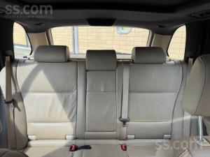 Black BMW X5 2006 in Riga, with an engine capacity of 3.00 L and mileage of 347 thousand km for 4100 €, photo 16 on AUTOMOTO.COM.LV