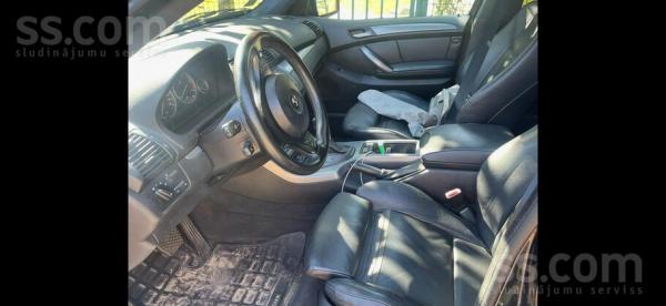Melns BMW X5 2006 Rīga, ar dzinēja tilpumu 3.00 L un nobraukumu 330 tūkst. km par 6400 €, foto 3 vietnē AUTOMOTO.COM.LV