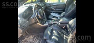 Black BMW X5 2006 in Riga, with an engine capacity of 3.00 L and mileage of 330 thousand km for 6400 €, photo 4 on AUTOMOTO.COM.LV
