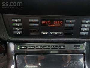 Черный БМВ Х5 2006 в Рига, объемом двигателя 3.00 л и пробегом 413 тыс. км за 4490 €, фото 9 на AUTOMOTO.COM.LV