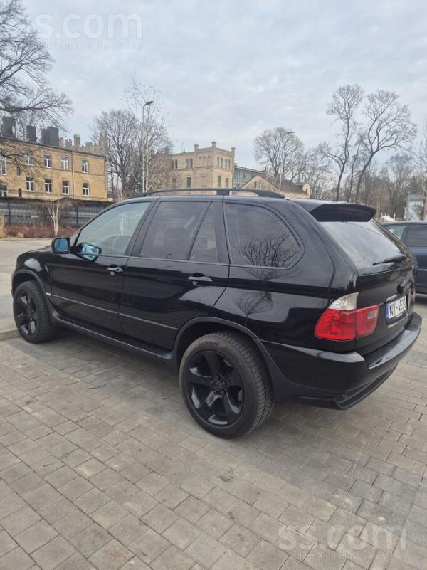 Черный БМВ Х5 2006 в Рига, объемом двигателя 3.00 л и пробегом 415 тыс. км за 5400 €, фото 3 на AUTOMOTO.COM.LV
