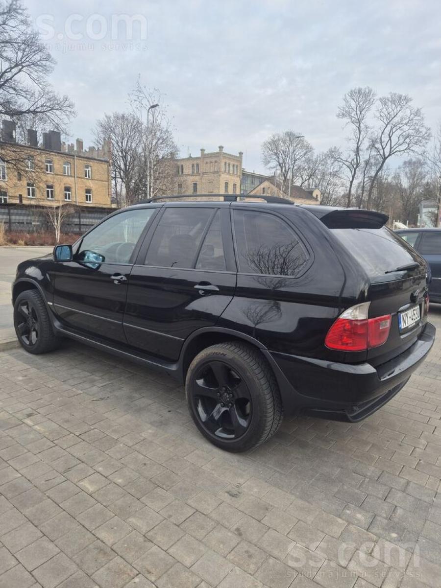 Melns BMW X5 2006 Rīga, ar dzinēja tilpumu 3.00 L un nobraukumu 415 tūkst. km par 5400 €, foto 4 vietnē AUTOMOTO.COM.LV