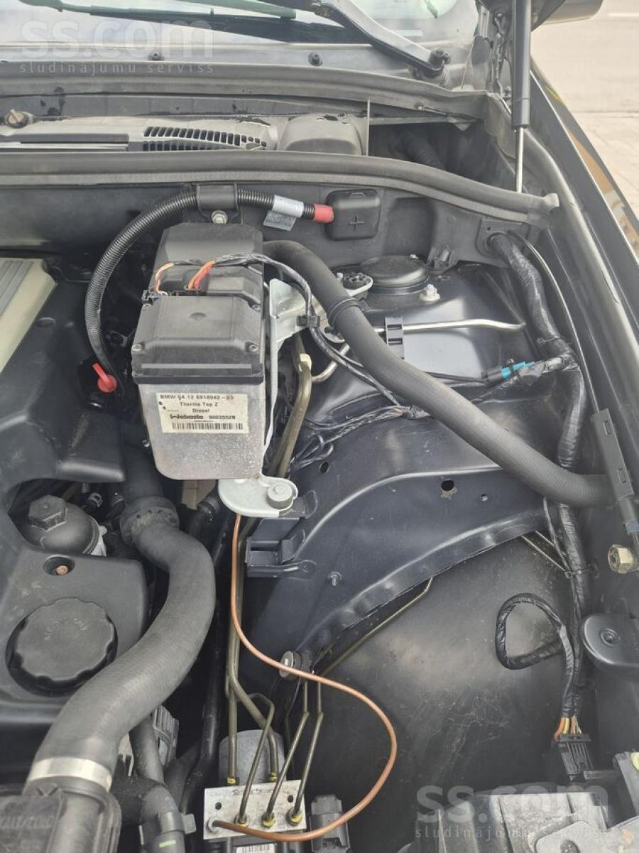 Melns BMW X5 2006 Rīga, ar dzinēja tilpumu 3.00 L un nobraukumu 415 tūkst. km par 5400 €, foto 8 vietnē AUTOMOTO.COM.LV