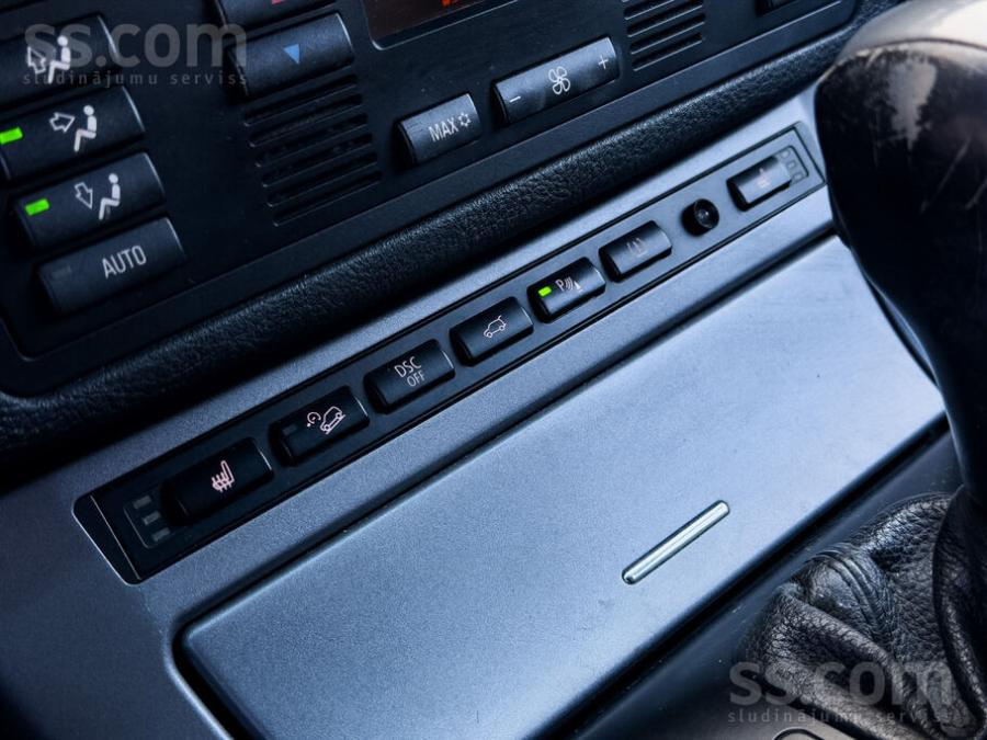 Melns BMW X5 2006 Rīga, ar dzinēja tilpumu 3.00 L un nobraukumu 0 tūkst. km par 5950 €, foto 27 vietnē AUTOMOTO.COM.LV
