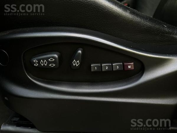 Black BMW X5 2006 in Riga, with an engine capacity of 3.00 L and mileage of 0 thousand km for 7399 €, photo 10 on AUTOMOTO.COM.LV