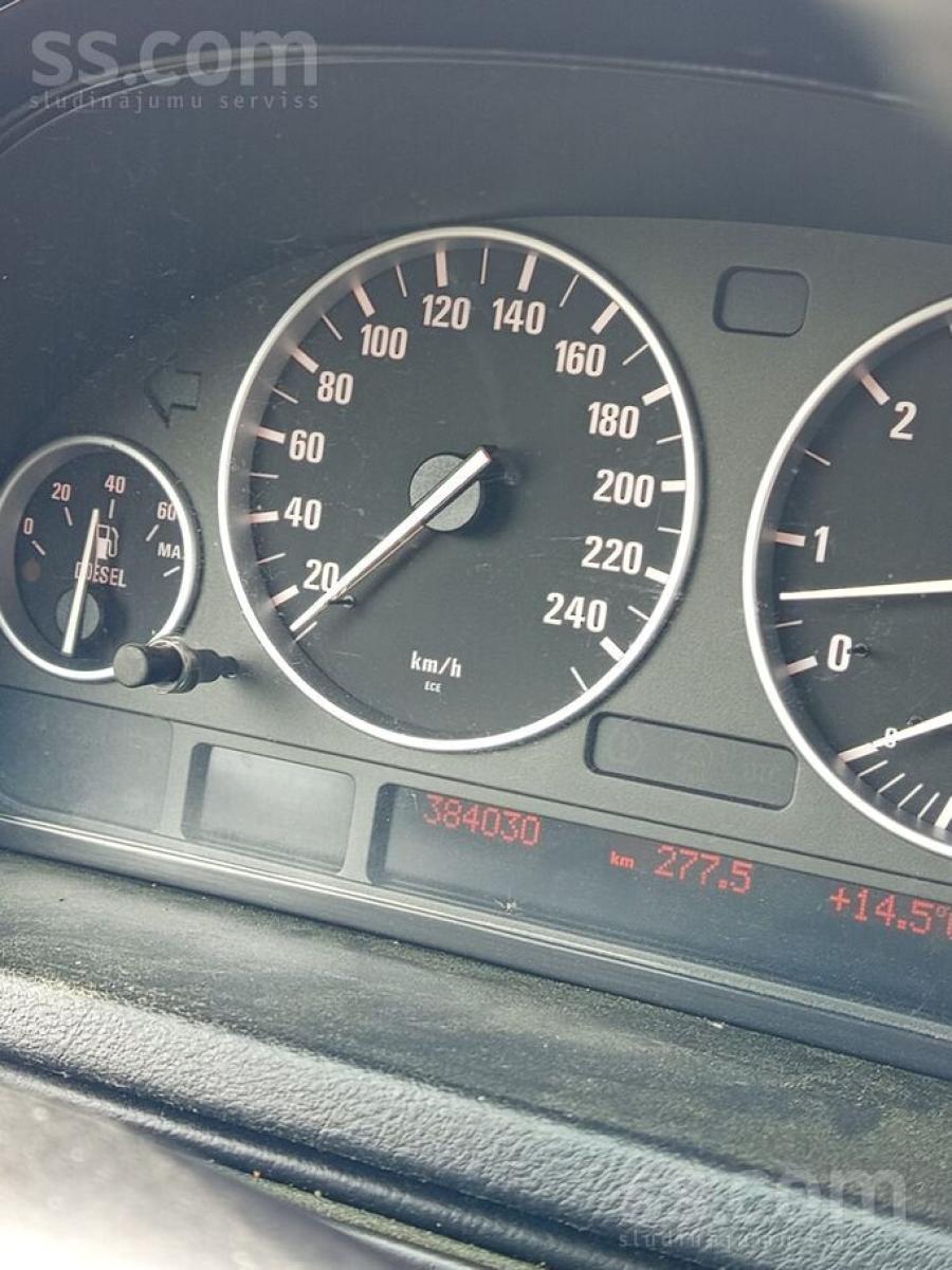 Melns BMW X5 2006 Rēzekne, ar dzinēja tilpumu 3.00 L un nobraukumu 384 tūkst. km par 6700 €, foto 13 vietnē AUTOMOTO.COM.LV