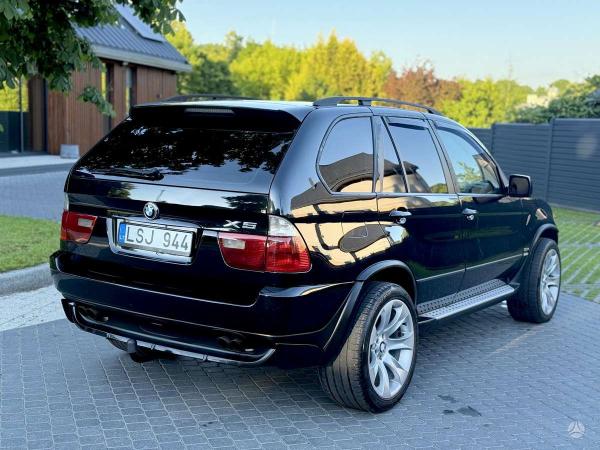 Melns BMW X5 2006 Viļņa, ar dzinēja tilpumu 3.00 L un nobraukumu 317 tūkst. km par 4900 €, foto 5 vietnē AUTOMOTO.COM.LV
