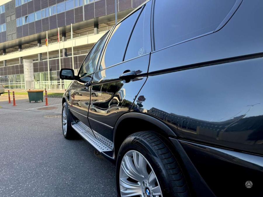 Melns BMW X5 2006 Viļņa, ar dzinēja tilpumu 3.00 L un nobraukumu 289 tūkst. km par 6600 €, foto 11 vietnē AUTOMOTO.COM.LV