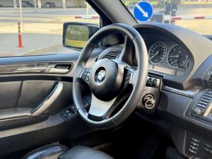 Melns BMW X5 2006 Viļņa, ar dzinēja tilpumu 3.00 L un nobraukumu 289 tūkst. km par 6600 €, foto 16 vietnē AUTOMOTO.COM.LV