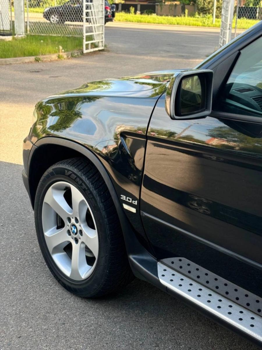 Melns BMW X5 2006 Rīga, ar dzinēja tilpumu 3.00 L un nobraukumu 173 tūkst. km par 9990 €, foto 9 vietnē AUTOMOTO.COM.LV