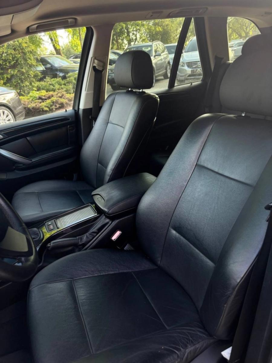 Melns BMW X5 2006 Rīga, ar dzinēja tilpumu 3.00 L un nobraukumu 173 tūkst. km par 9990 €, foto 13 vietnē AUTOMOTO.COM.LV