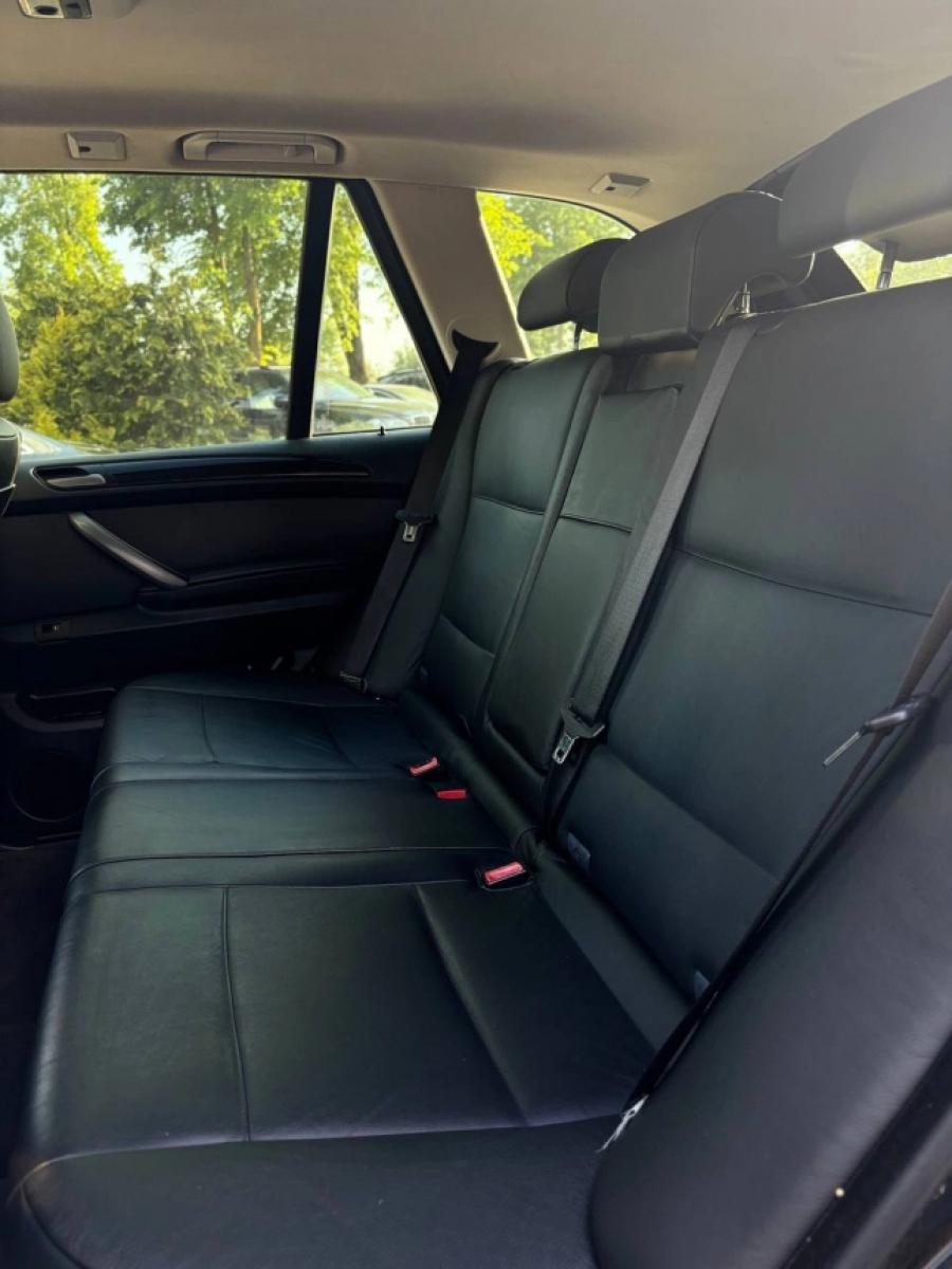 Melns BMW X5 2006 Rīga, ar dzinēja tilpumu 3.00 L un nobraukumu 173 tūkst. km par 9990 €, foto 14 vietnē AUTOMOTO.COM.LV