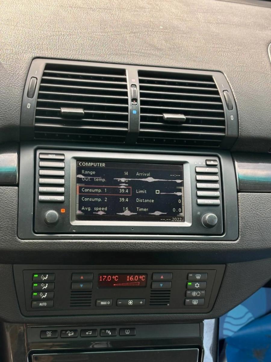 Melns BMW X5 2006 Rīga, ar dzinēja tilpumu 3.00 L un nobraukumu 173 tūkst. km par 9990 €, foto 24 vietnē AUTOMOTO.COM.LV