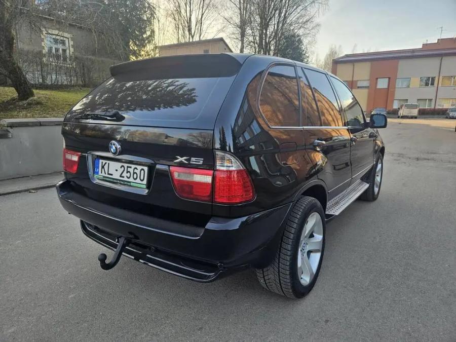 Black BMW X5 2006 in Jekabpils, with an engine capacity of 3.00 L and mileage of 331 thousand km for 4790 €, photo 8 on AUTOMOTO.COM.LV