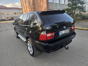 Black BMW X5 2006 in Jekabpils, with an engine capacity of 3.00 L and mileage of 331 thousand km for 4790 €, photo 10 on AUTOMOTO.COM.LV