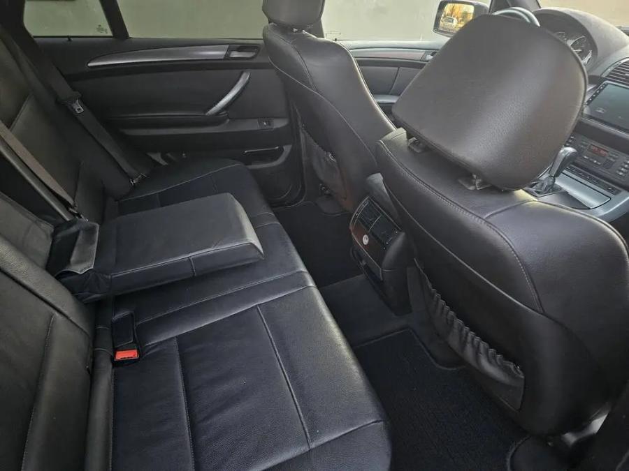 Black BMW X5 2006 in Jekabpils, with an engine capacity of 3.00 L and mileage of 331 thousand km for 4790 €, photo 22 on AUTOMOTO.COM.LV