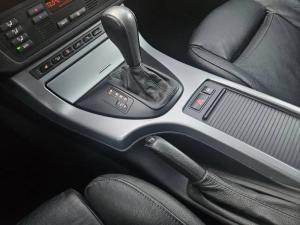 Black BMW X5 2006 in Jekabpils, with an engine capacity of 3.00 L and mileage of 331 thousand km for 4790 €, photo 31 on AUTOMOTO.COM.LV