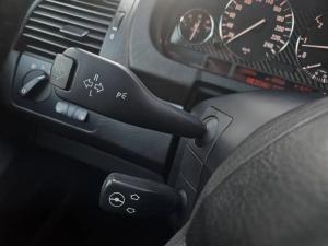 Black BMW X5 2006 in Jekabpils, with an engine capacity of 3.00 L and mileage of 331 thousand km for 4790 €, photo 34 on AUTOMOTO.COM.LV